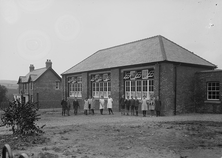 Llanbister school | Peoples Collection Wales