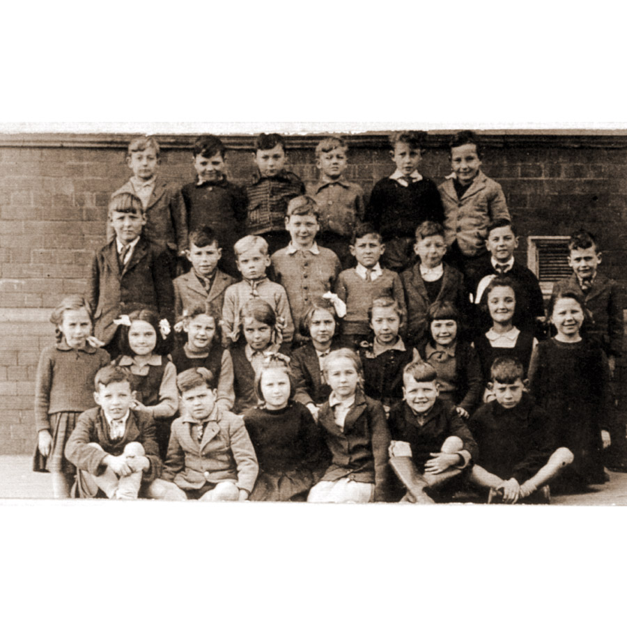 Machen School Class, 1940's. | Peoples Collection Wales