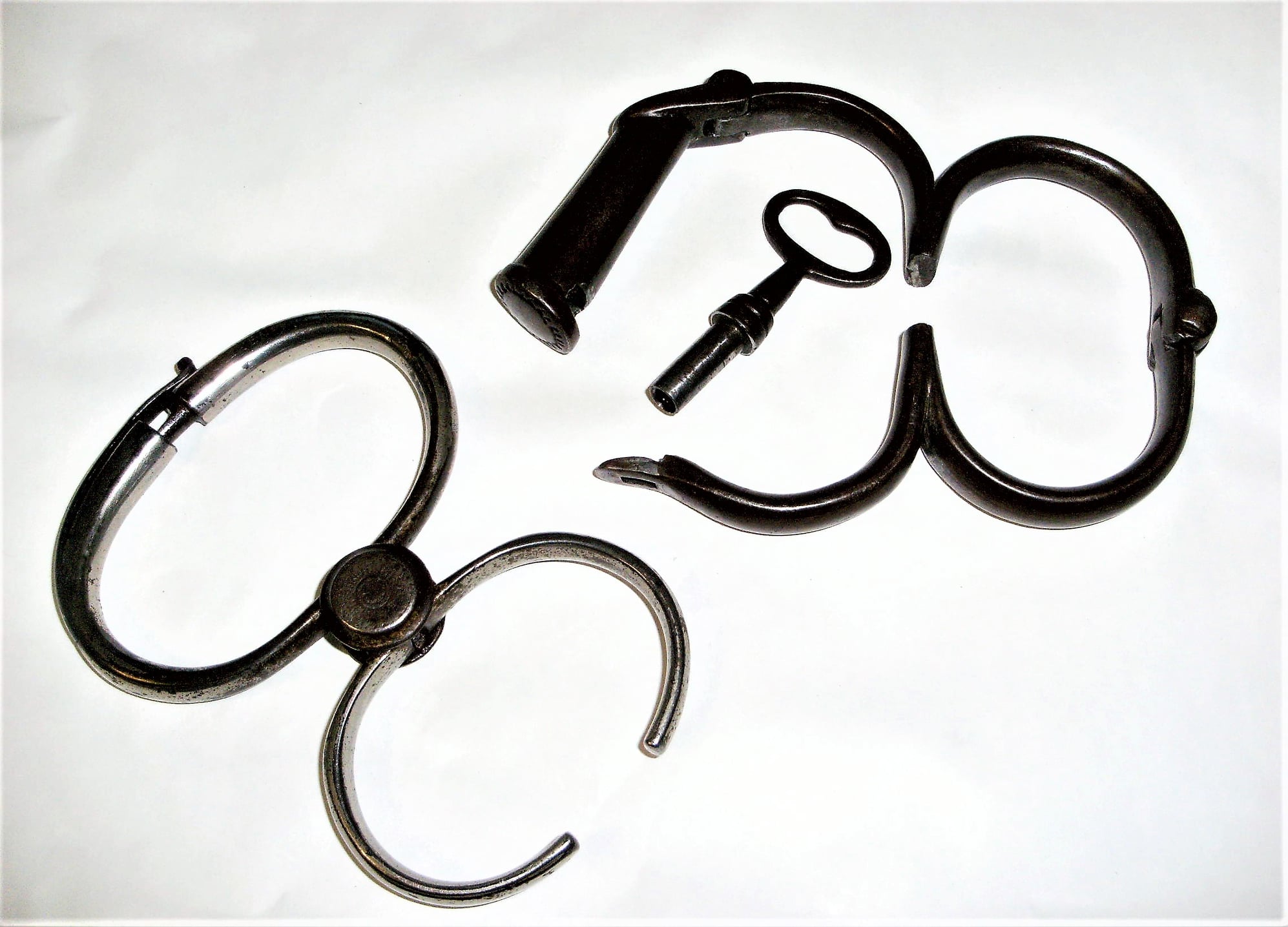 Victorian era handcuffs / restraints | Peoples Collection Wales