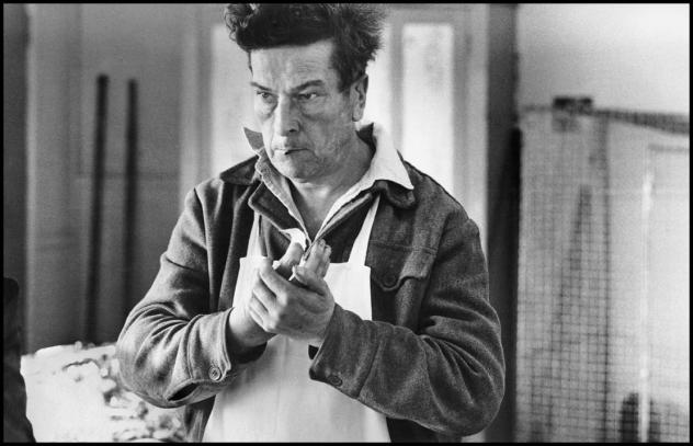 Hensol Castle Patient Rubs Hands in Workshop | Peoples Collection Wales