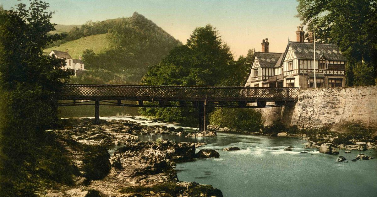 Llangollen. The Chain Bridge Hotel | People's Collection Wales
