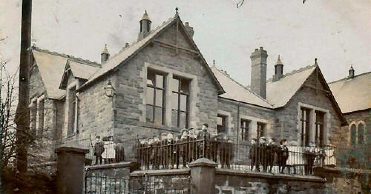 Penygelli Infants School 1907 | People's Collection Wales