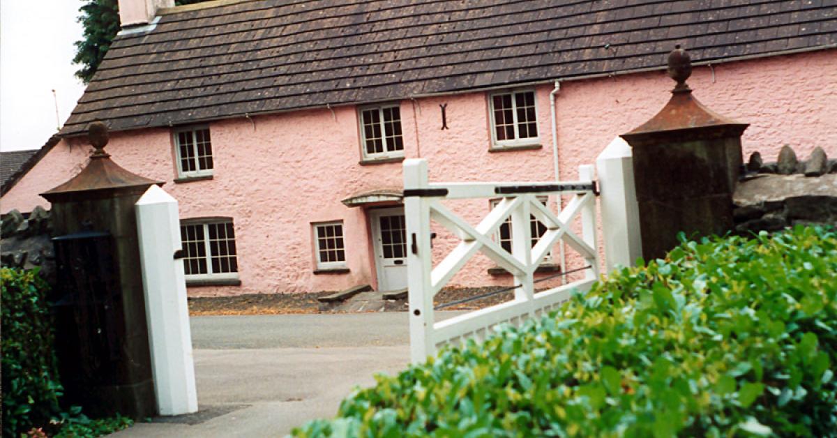 Lower Machen, Old Post-office, 1996. | People's Collection Wales