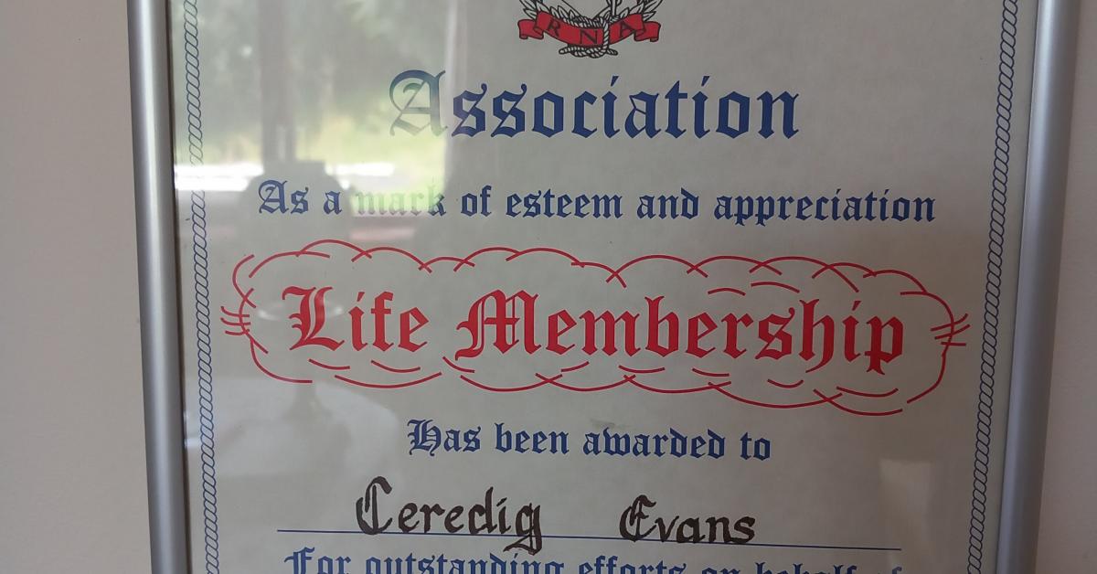 Award presented to Ceredig Evans by the Royal Navy Association | People ...