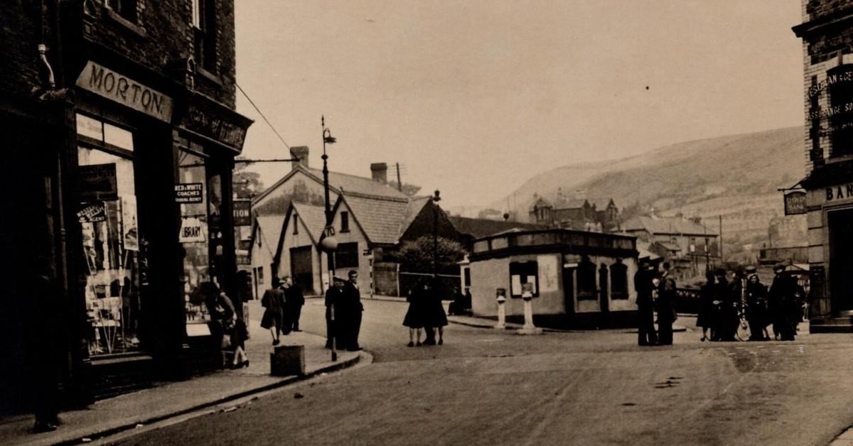 Porth Square, Porth, RCT | People's Collection Wales