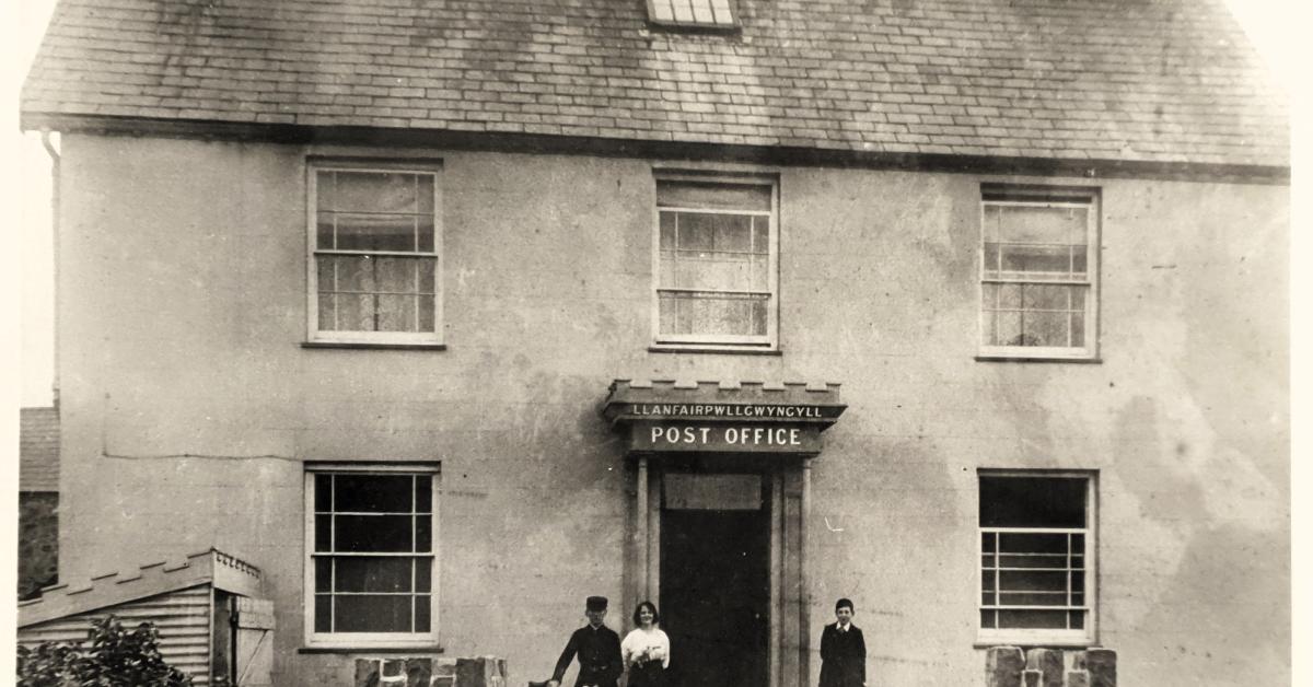 Post Office - Llanfairpwll - Swyddfa Post | People's Collection Wales