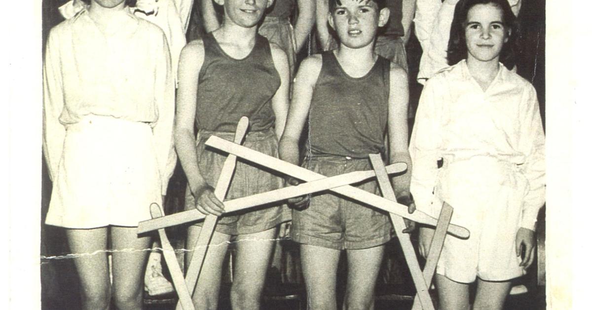 Amryw luniau o ddisgyblion Ysgol Treferthyr, c.1951 | People's ...