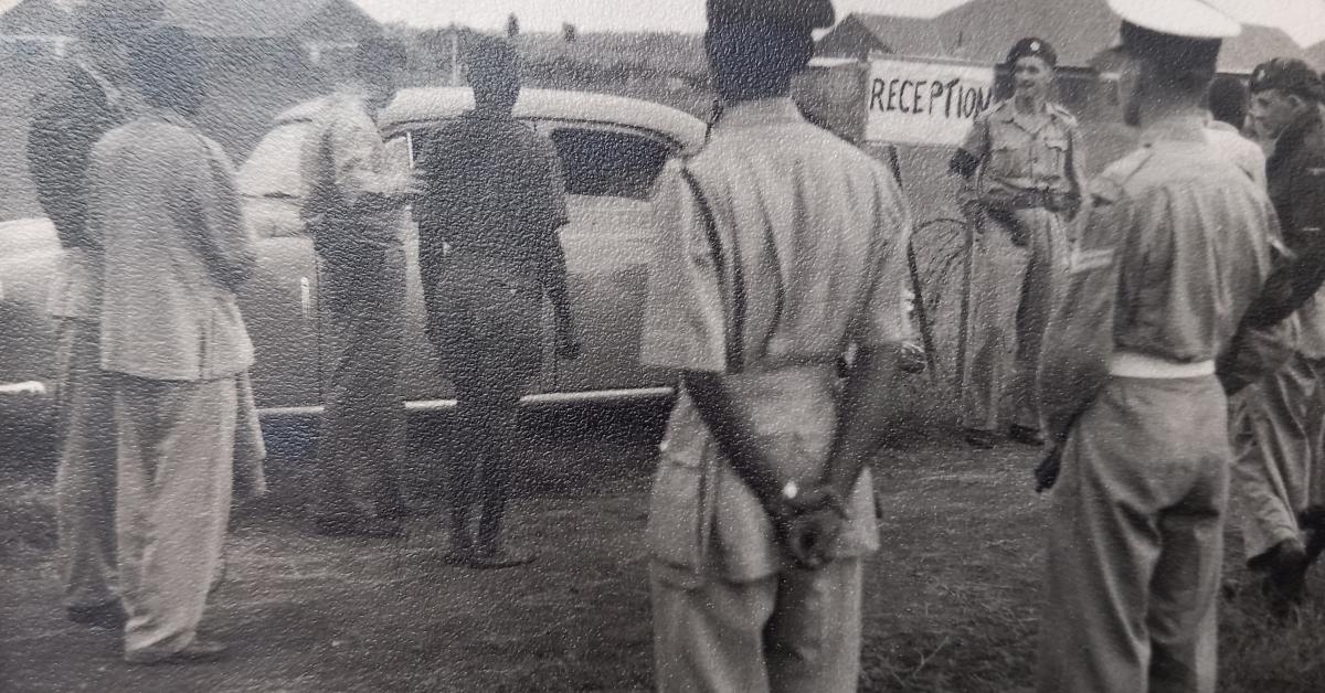 RAF Police and airmen guards at RAF Eastleigh 1950s | People's ...